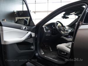 Pelēks BMW X6 2020 Tallina, ar dzinēja tilpumu 3.00 L un nobraukumu 114 tūkst. km par 60900 €, foto 5 vietnē AUTOMOTO.COM.LV