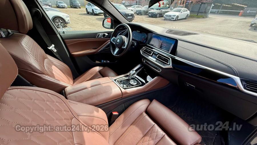 Grey BMW X6 2020 in Tallinn, with an engine capacity of 3.00 L and mileage of 92 thousand km for 63500 €, photo 19 on AUTOMOTO.COM.LV