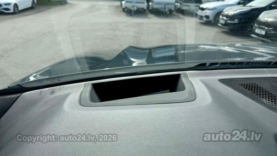 Grey BMW X6 2020 in Tallinn, with an engine capacity of 3.00 L and mileage of 92 thousand km for 63500 €, photo 21 on AUTOMOTO.COM.LV