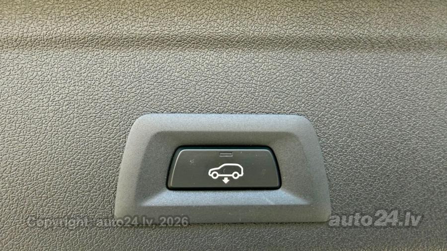 Grey BMW X6 2020 in Tallinn, with an engine capacity of 3.00 L and mileage of 92 thousand km for 63500 €, photo 30 on AUTOMOTO.COM.LV
