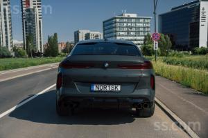 Pelēks BMW X6 2021 Rīga, ar dzinēja tilpumu 4.40 L un nobraukumu 38 tūkst. km par 94900 €, foto 10 vietnē AUTOMOTO.COM.LV
