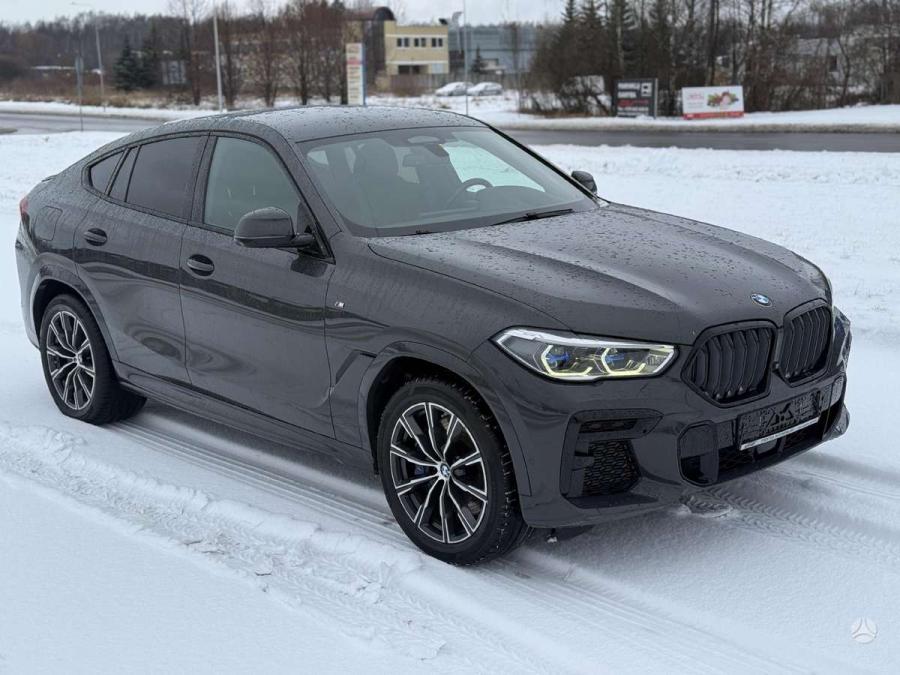 Grey BMW X6 2021 in Panevezys, with an engine capacity of 2.99 L and mileage of 229 thousand km for 48900 €, photo 8 on AUTOMOTO.COM.LV