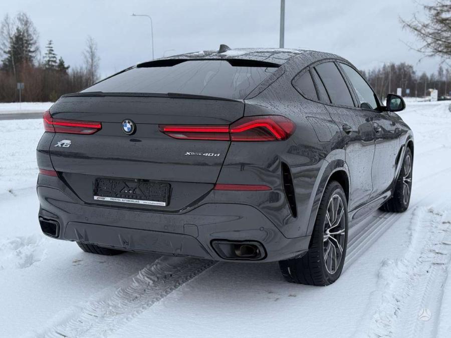 Grey BMW X6 2021 in Panevezys, with an engine capacity of 2.99 L and mileage of 229 thousand km for 48900 €, photo 18 on AUTOMOTO.COM.LV