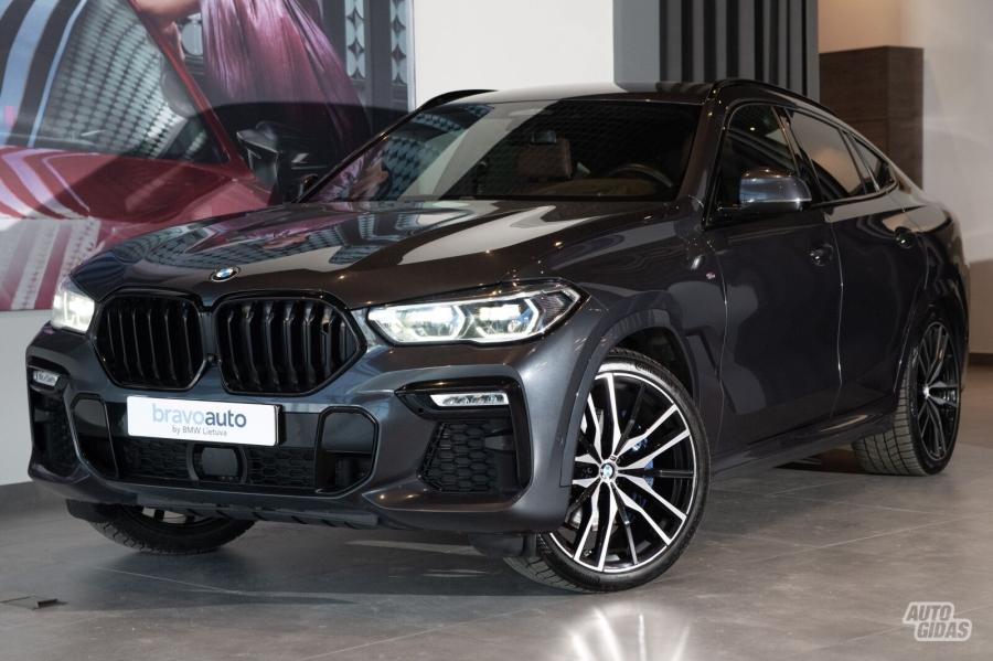 Grey BMW X6 2021 in Kaunas, with an engine capacity of 3.00 L and mileage of 141 thousand km for 57994 €, photo 1 on AUTOMOTO.COM.LV