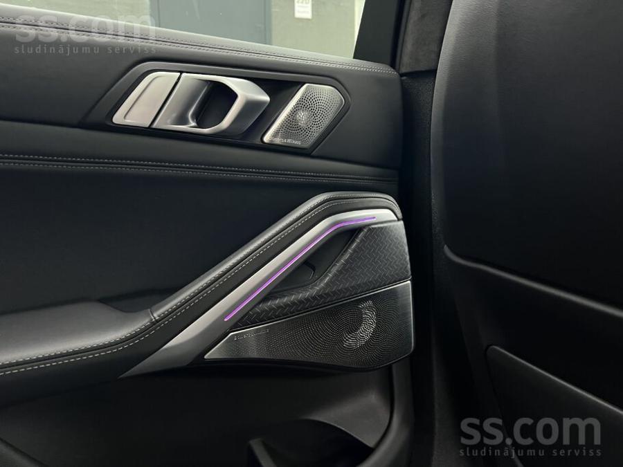 Pelēks BMW X6 2021 Rīga, ar dzinēja tilpumu 3.00 L un nobraukumu 102 tūkst. km par 59500 €, foto 18 vietnē AUTOMOTO.COM.LV