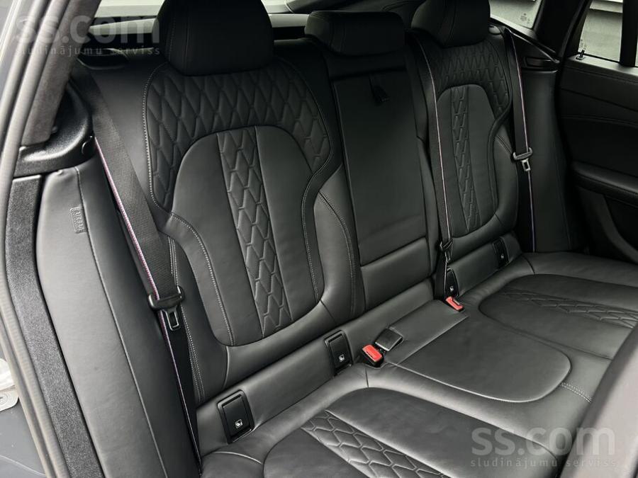 Pelēks BMW X6 2021 Rīga, ar dzinēja tilpumu 3.00 L un nobraukumu 102 tūkst. km par 59500 €, foto 19 vietnē AUTOMOTO.COM.LV