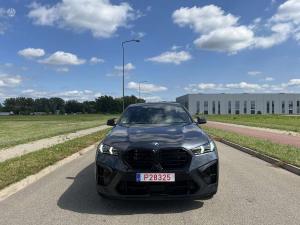 Grey BMW X6 2021 in Kaunas, with an engine capacity of 2.99 L and mileage of 81 thousand km for 44000 €, photo 3 on AUTOMOTO.COM.LV