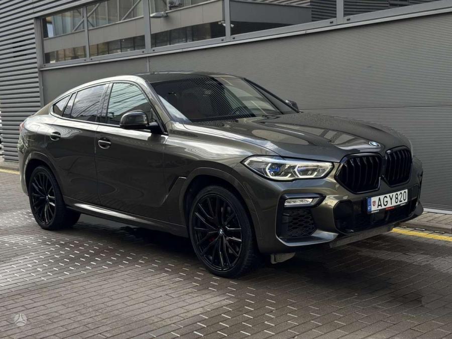 Grey BMW X6 2021 in Vilnius, with an engine capacity of 4.40 L and mileage of 136 thousand km for 53450 €, photo 1 on AUTOMOTO.COM.LV
