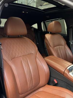 Grey BMW X6 2021 in Vilnius, with an engine capacity of 4.40 L and mileage of 136 thousand km for 53450 €, photo 22 on AUTOMOTO.COM.LV