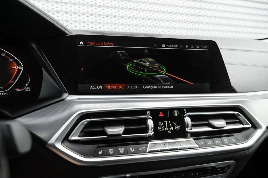 Pelēks BMW X6 2021 Mārupe, ar dzinēja tilpumu 3.00 L un nobraukumu 104 tūkst. km par 56050 €, foto 21 vietnē AUTOMOTO.COM.LV