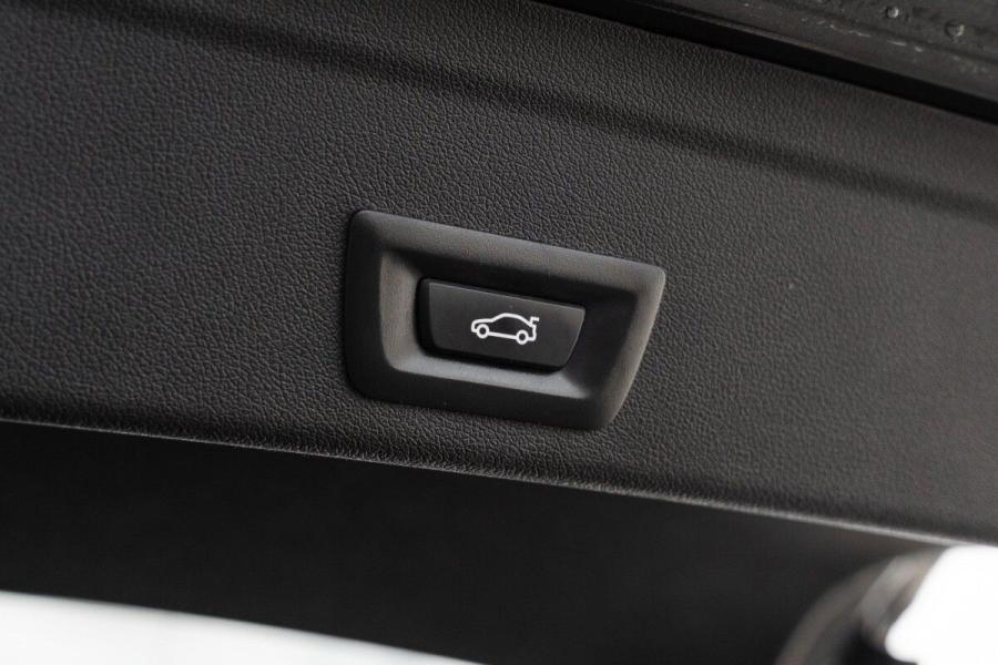 Pelēks BMW X6 2021 Mārupe, ar dzinēja tilpumu 3.00 L un nobraukumu 104 tūkst. km par 56050 €, foto 27 vietnē AUTOMOTO.COM.LV