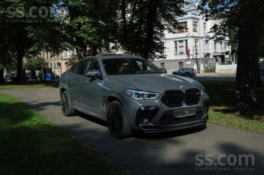 Pelēks BMW X6 2021 Rīga, ar dzinēja tilpumu 4.40 L un nobraukumu 50 tūkst. km par 69900 €, foto 1 vietnē AUTOMOTO.COM.LV