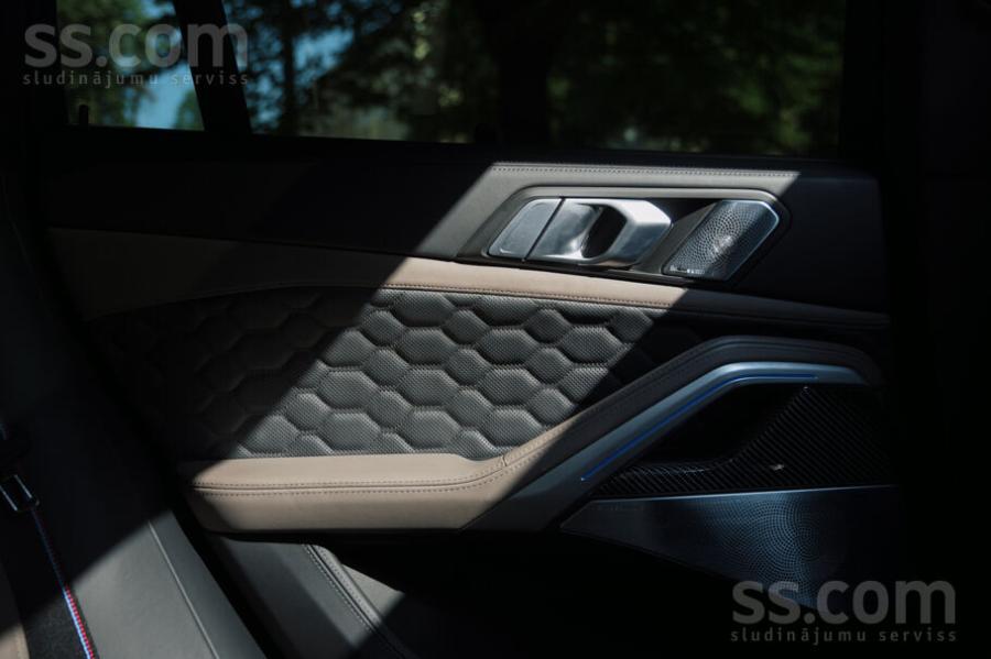 Pelēks BMW X6 2021 Rīga, ar dzinēja tilpumu 4.40 L un nobraukumu 50 tūkst. km par 69900 €, foto 15 vietnē AUTOMOTO.COM.LV