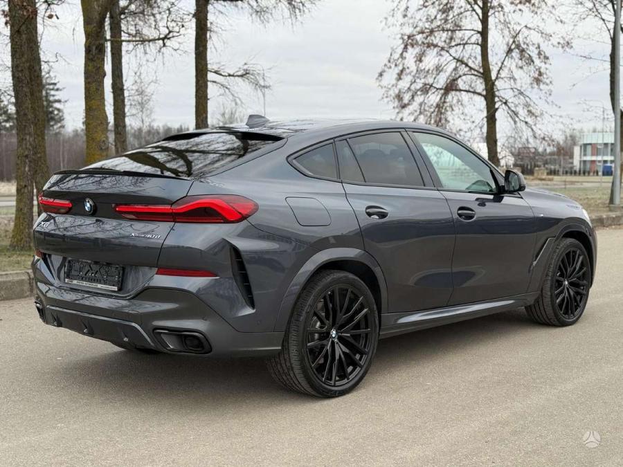 Grey BMW X6 2022 in Panevezys, with an engine capacity of 2.99 L and mileage of 111 thousand km for 49900 €, photo 17 on AUTOMOTO.COM.LV
