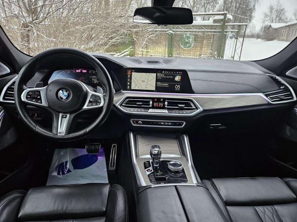 Grey BMW X6 2022 in Siauliai, with an engine capacity of 3.00 L and mileage of 147 thousand km for 54900 €, photo 8 on AUTOMOTO.COM.LV