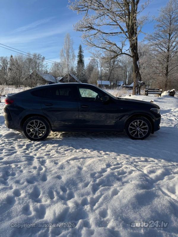 Grey BMW X6 2022 in Tallinn, with an engine capacity of 3.00 L and mileage of 85 thousand km for 71700 €, photo 8 on AUTOMOTO.COM.LV