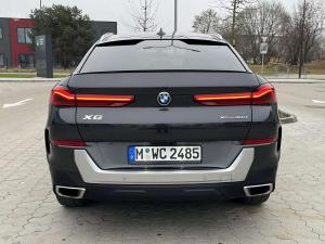 Pelēks BMW X6 2022 Viļņa, ar dzinēja tilpumu 2.99 L un nobraukumu 92 tūkst. km par 57900 €, foto 6 vietnē AUTOMOTO.COM.LV