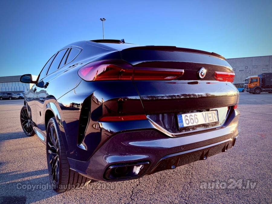 Grey BMW X6 2022 in Tallinn, with an engine capacity of 3.00 L and mileage of 40 thousand km for 69999 €, photo 7 on AUTOMOTO.COM.LV
