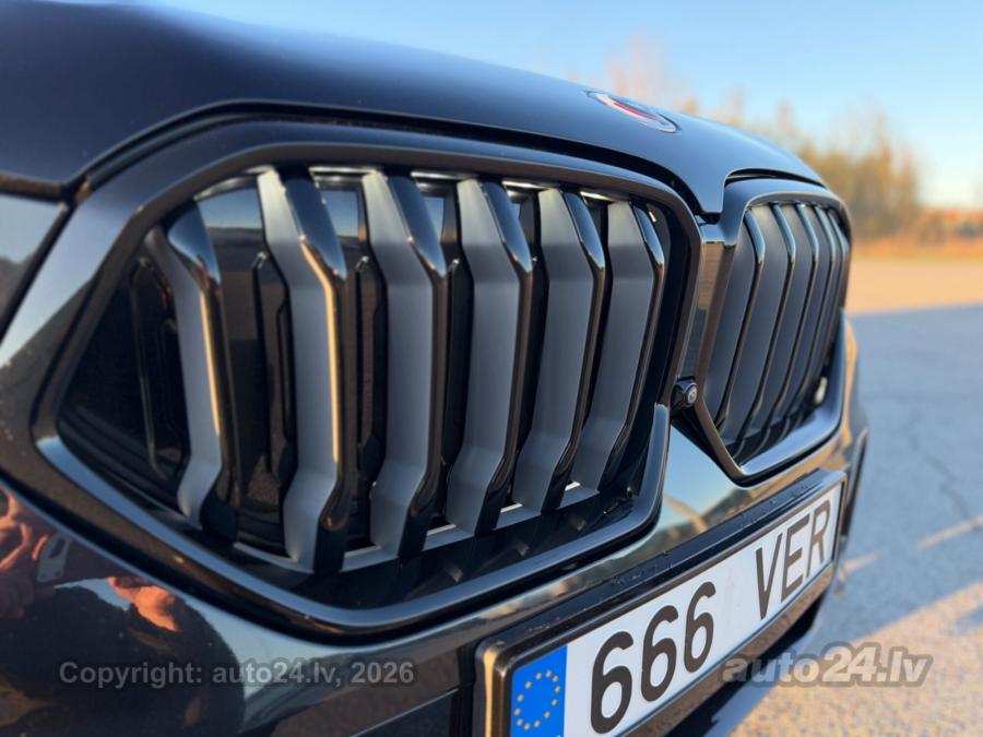 Grey BMW X6 2022 in Tallinn, with an engine capacity of 3.00 L and mileage of 40 thousand km for 69999 €, photo 19 on AUTOMOTO.COM.LV