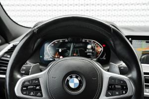 Grey BMW X6 2022 in Marupe, with an engine capacity of 3.00 L and mileage of 103 thousand km for 61850 €, photo 15 on AUTOMOTO.COM.LV