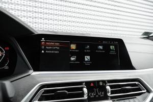 Grey BMW X6 2022 in Marupe, with an engine capacity of 3.00 L and mileage of 103 thousand km for 61850 €, photo 23 on AUTOMOTO.COM.LV