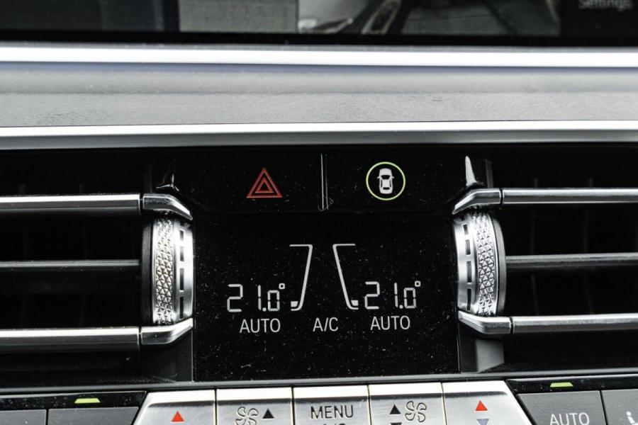 Grey BMW X6 2022 in Marupe, with an engine capacity of 3.00 L and mileage of 103 thousand km for 61850 €, photo 26 on AUTOMOTO.COM.LV