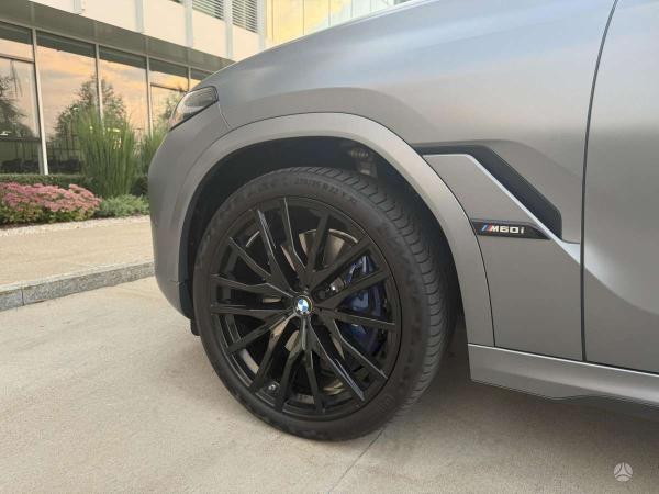 Pelēks BMW X6 2023 Viļņa, ar dzinēja tilpumu 4.40 L un nobraukumu 26 tūkst. km par 96500 €, foto 11 vietnē AUTOMOTO.COM.LV