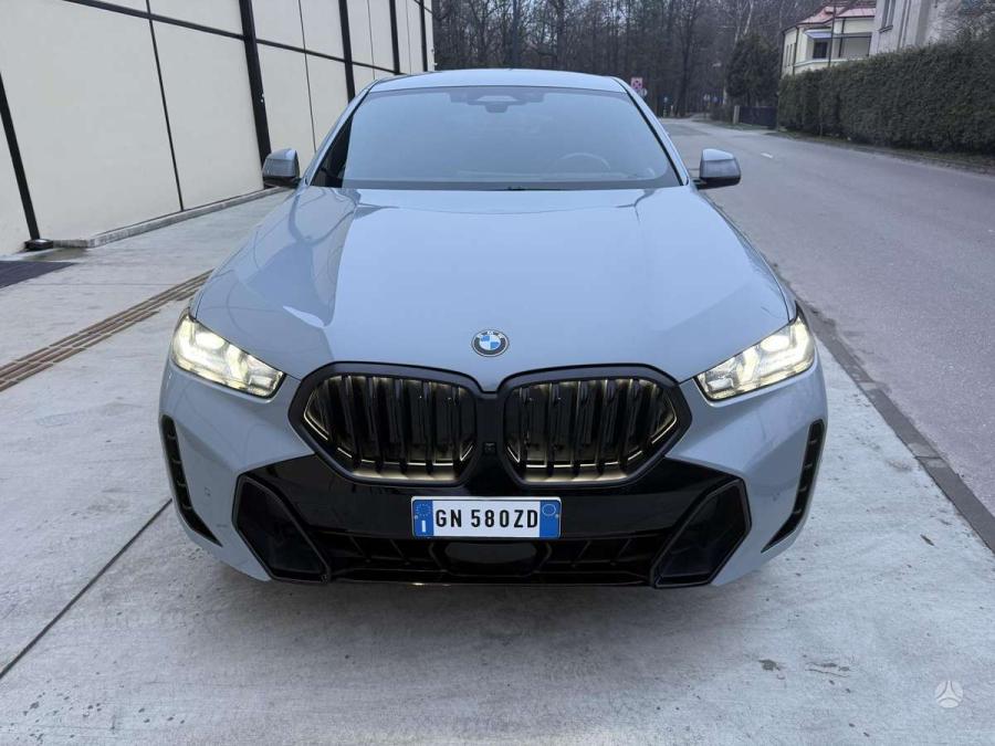 Pelēks BMW X6 2023 Kauņa, ar dzinēja tilpumu 2.99 L un nobraukumu 122 tūkst. km par 69500 €, foto 7 vietnē AUTOMOTO.COM.LV