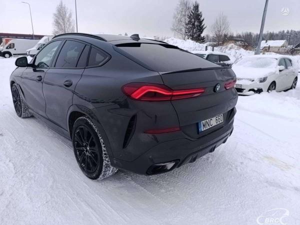Pelēks BMW X6 2023 Viļņa, ar dzinēja tilpumu 3.00 L un nobraukumu 71 tūkst. km par 68000 €, foto 4 vietnē AUTOMOTO.COM.LV