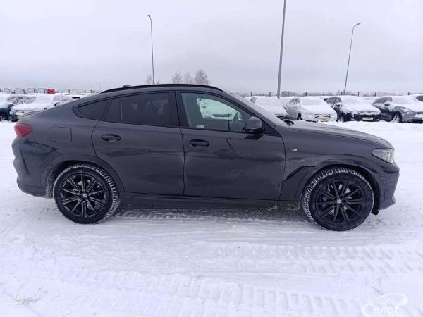 Pelēks BMW X6 2023 Viļņa, ar dzinēja tilpumu 3.00 L un nobraukumu 71 tūkst. km par 68000 €, foto 7 vietnē AUTOMOTO.COM.LV
