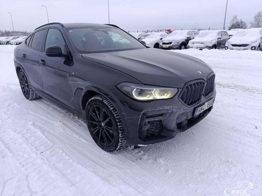 Pelēks BMW X6 2023 Viļņa, ar dzinēja tilpumu 3.00 L un nobraukumu 71 tūkst. km par 68000 €, foto 8 vietnē AUTOMOTO.COM.LV