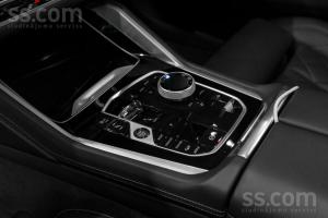 Pelēks BMW X6 2023 Rīga, ar dzinēja tilpumu 3.00 L un nobraukumu 28 tūkst. km par 75000 €, foto 20 vietnē AUTOMOTO.COM.LV