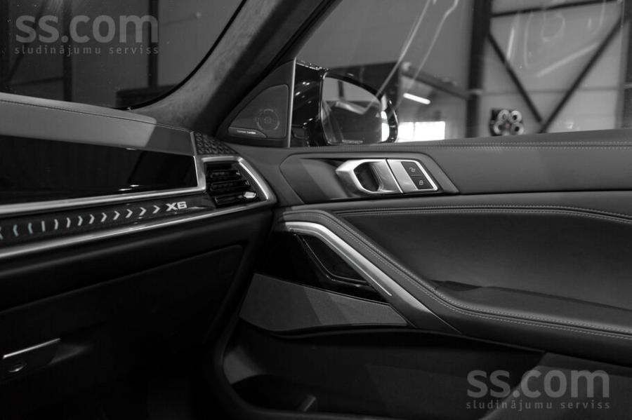 Pelēks BMW X6 2023 Rīga, ar dzinēja tilpumu 3.00 L un nobraukumu 28 tūkst. km par 75000 €, foto 22 vietnē AUTOMOTO.COM.LV