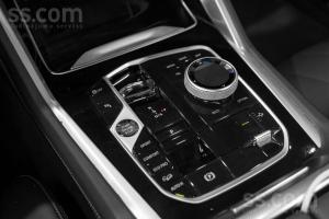 Pelēks BMW X6 2023 Rīga, ar dzinēja tilpumu 3.00 L un nobraukumu 28 tūkst. km par 75000 €, foto 23 vietnē AUTOMOTO.COM.LV