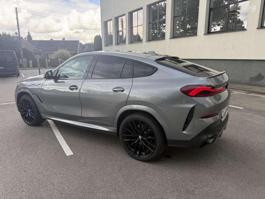 Pelēks BMW X6 2023 Kauņa, ar dzinēja tilpumu 3.00 L un nobraukumu 115 tūkst. km par 59999 €, foto 9 vietnē AUTOMOTO.COM.LV