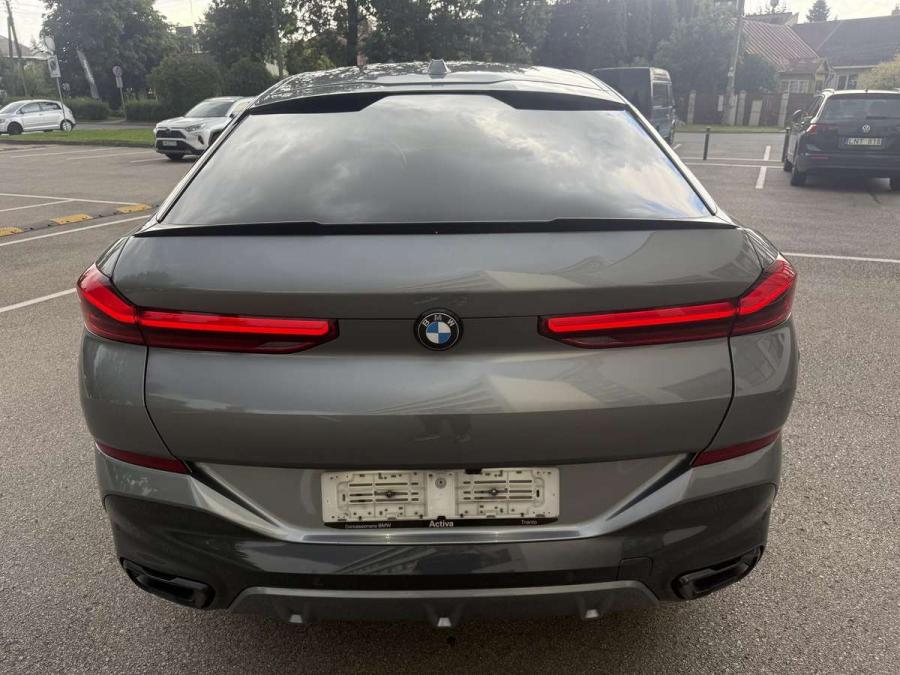 Pelēks BMW X6 2023 Kauņa, ar dzinēja tilpumu 3.00 L un nobraukumu 115 tūkst. km par 59999 €, foto 11 vietnē AUTOMOTO.COM.LV