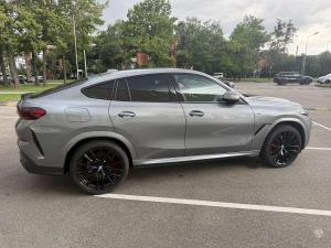 Pelēks BMW X6 2023 Kauņa, ar dzinēja tilpumu 3.00 L un nobraukumu 115 tūkst. km par 59999 €, foto 12 vietnē AUTOMOTO.COM.LV