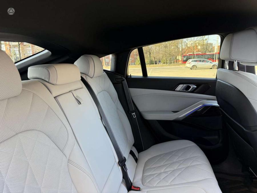 Pelēks BMW X6 2023 Kauņa, ar dzinēja tilpumu 3.00 L un nobraukumu 115 tūkst. km par 59999 €, foto 15 vietnē AUTOMOTO.COM.LV