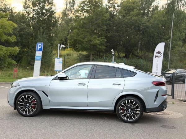 Pelēks BMW X6 2023 Viļņa, ar dzinēja tilpumu 2.99 L un nobraukumu 122 tūkst. km par 65500 €, foto 9 vietnē AUTOMOTO.COM.LV