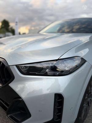 Grey BMW X6 2023 in Vilnius, with an engine capacity of 2.99 L and mileage of 122 thousand km for 65500 €, photo 10 on AUTOMOTO.COM.LV