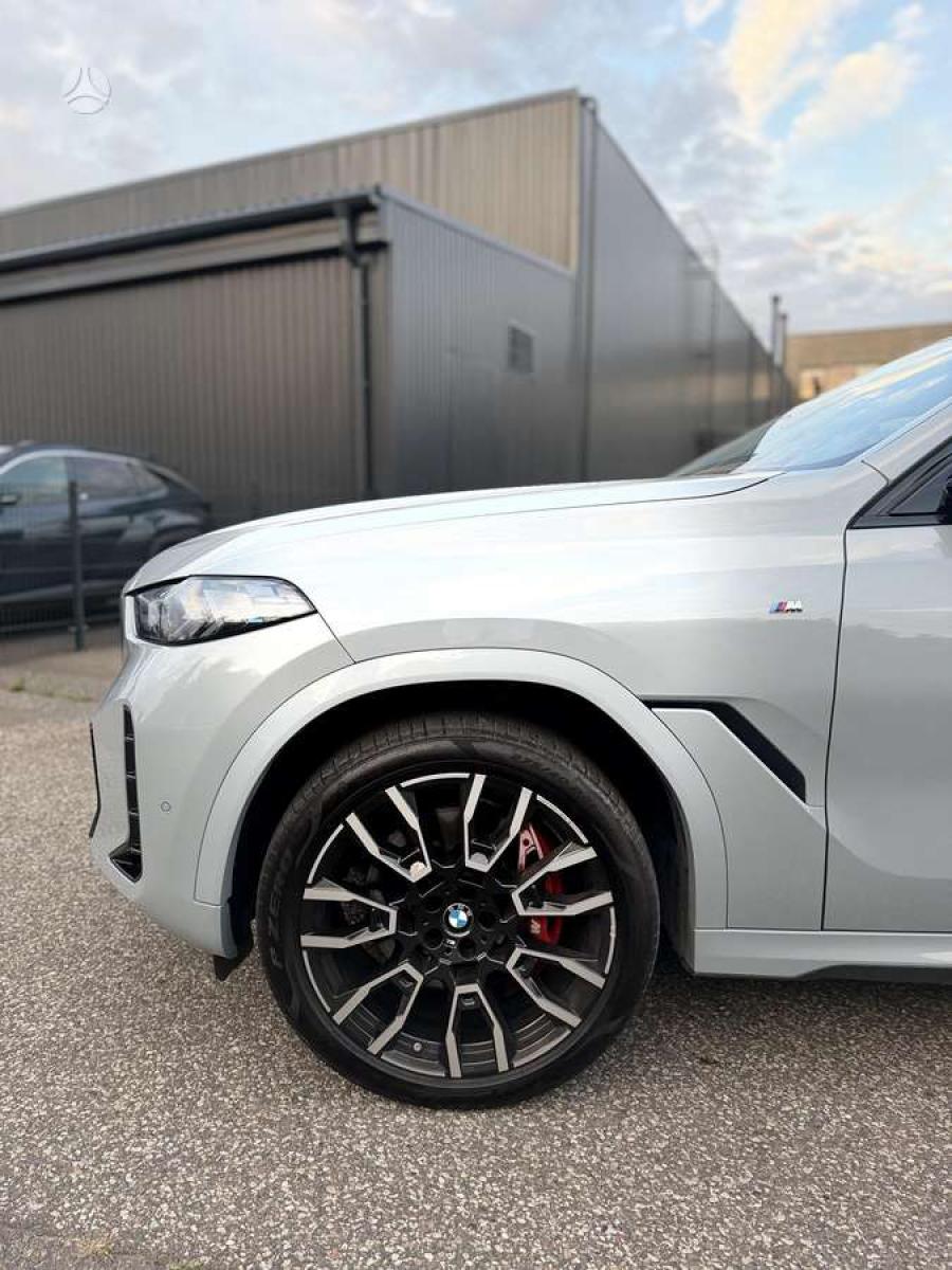 Grey BMW X6 2023 in Vilnius, with an engine capacity of 2.99 L and mileage of 122 thousand km for 65500 €, photo 13 on AUTOMOTO.COM.LV