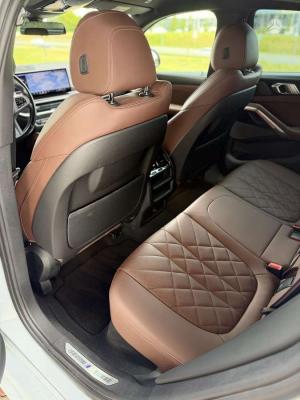 Grey BMW X6 2023 in Vilnius, with an engine capacity of 2.99 L and mileage of 122 thousand km for 65500 €, photo 20 on AUTOMOTO.COM.LV