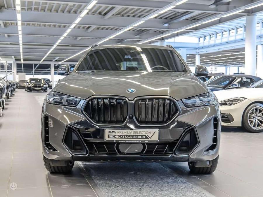 Grey BMW X6 2024 in Vilnius, with an engine capacity of 2.99 L and mileage of 24 thousand km for 81899 €, photo 2 on AUTOMOTO.COM.LV