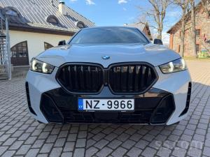 Grey BMW X6 2024 in Rezekne, with an engine capacity of 3.00 L and mileage of 71 thousand km for 71500 €, photo 3 on AUTOMOTO.COM.LV