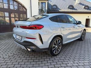 Grey BMW X6 2024 in Rezekne, with an engine capacity of 3.00 L and mileage of 71 thousand km for 71500 €, photo 4 on AUTOMOTO.COM.LV