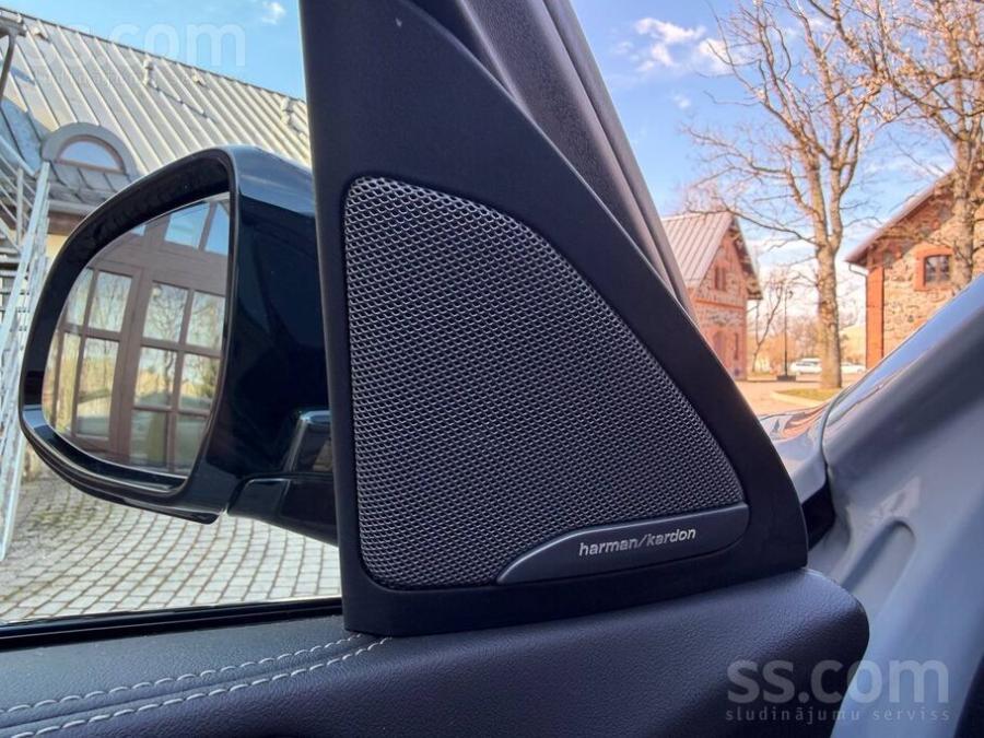 Grey BMW X6 2024 in Rezekne, with an engine capacity of 3.00 L and mileage of 71 thousand km for 71500 €, photo 10 on AUTOMOTO.COM.LV