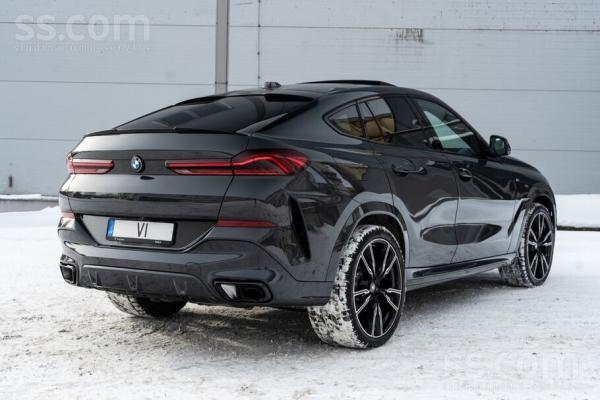 Grey BMW X6 2024 in Riga, with an engine capacity of 3.00 L and mileage of 53 thousand km for 96300 €, photo 5 on AUTOMOTO.COM.LV