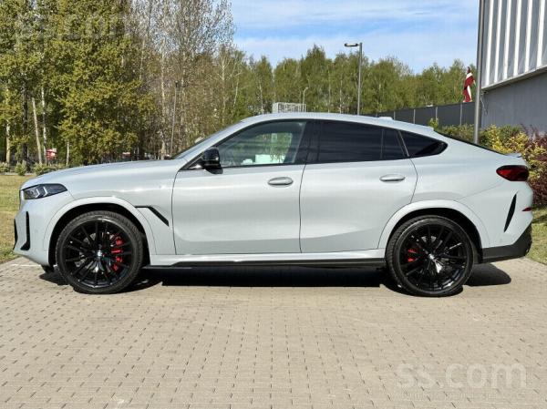 Pelēks BMW X6 2024 Rīga, ar dzinēja tilpumu 3.00 L un nobraukumu 50 tūkst. km par 91900 €, foto 3 vietnē AUTOMOTO.COM.LV