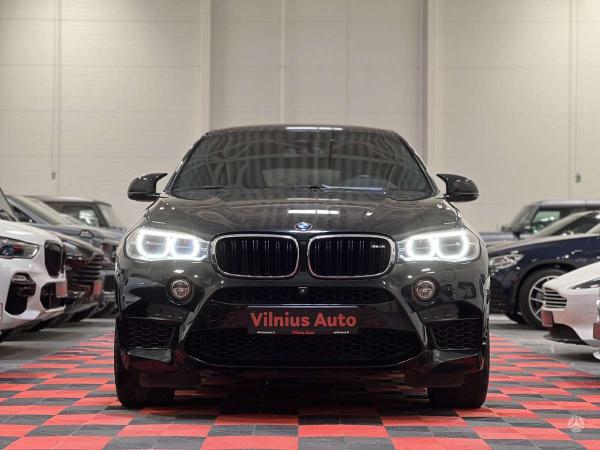 Melns BMW X6 M 2015 Viļņa, ar dzinēja tilpumu 4.40 L un nobraukumu 112 tūkst. km par 35800 €, foto 2 vietnē AUTOMOTO.COM.LV