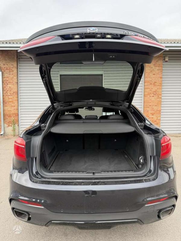 Melns BMW X6 M 2015 Panevēža, ar dzinēja tilpumu 2.99 L un nobraukumu 84 tūkst. km par 23000 €, foto 10 vietnē AUTOMOTO.COM.LV